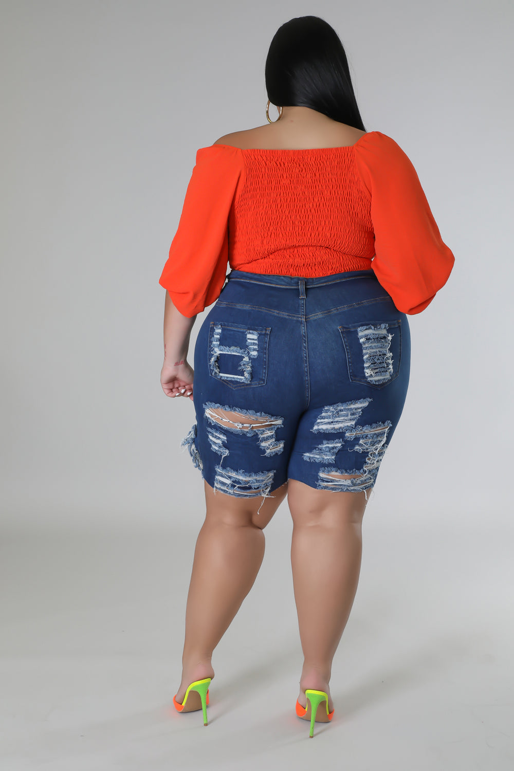 Genessa Shorts – GitiOnline